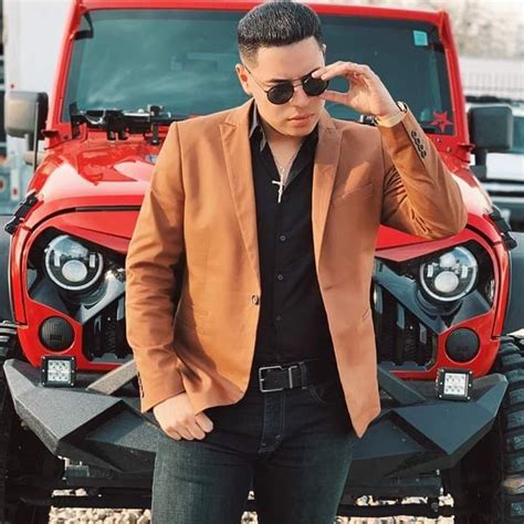 Las Mejores Fotos De Eduin Caz Vocalista De Grupo Firme Tuul