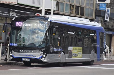 Les Autobus Heuliez Gx Linium Hybrides Du Reseau Mistral De Toulon