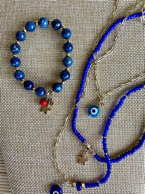 Collar asimétrico azul índigo Artesanum