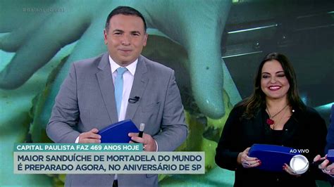 Balanço Geral on Twitter Ao vivo no BalançoGeral o aniversário é de