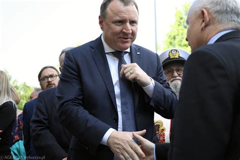 Jak Jacek Kurski dostał posadę w Banku Światowym za 1 mln zł Kulisy