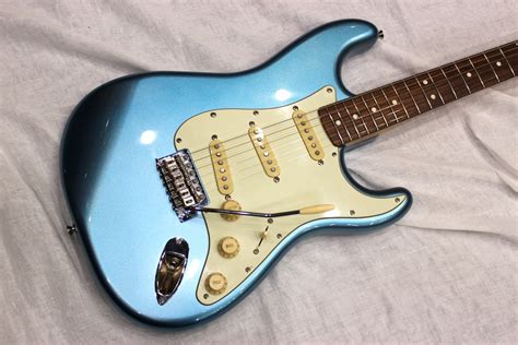 Squier Classic Vibe Stratocaster 60s Lake Placid Blue Pre Owned