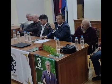 Предизборна среща на Възраждане в град Монтана с участието на адвокат
