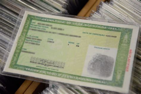 Goiás começa a emitir o novo modelo de RG veja onde tirar o documento