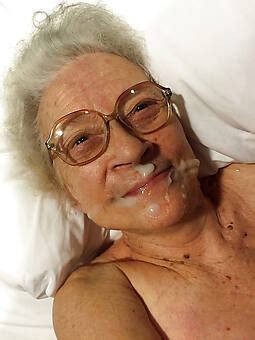Amateur Granny Cumshots Stripping Homemadegrannyporn