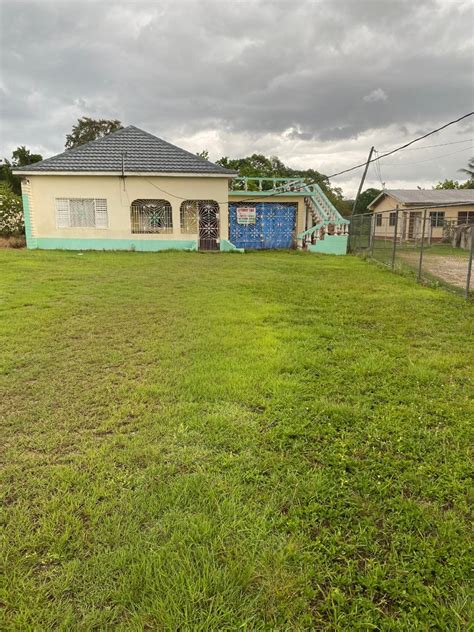 Development Land Residential For Sale LACOVIA ST ELIZABETH Lacovia