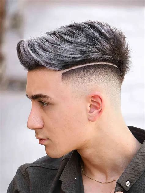 7 Rekomendasi Model Potong Rambut 2 Jari Untuk Pria Keren Layaknya Bak