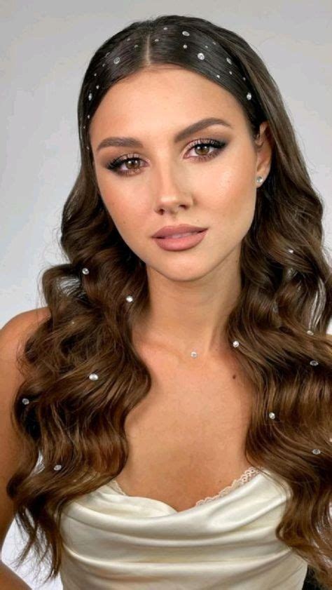Pin By Bella On Hair Styles Sleek Prom Hair Prom Hair Prom
