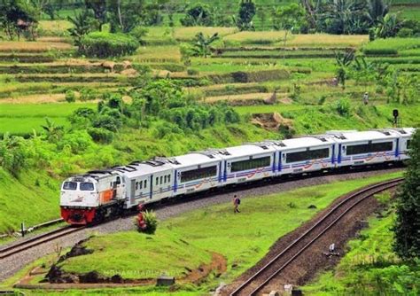 10 Jalur Kereta Api Terindah Di Pulau Jawa Bisa Cuci Mata Sepanjang