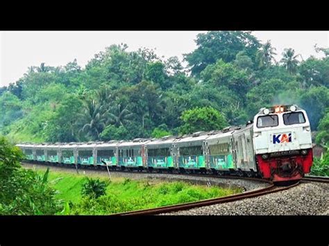 SIANG HARI BANYAK KERETA ELIT EKSEKUTIF Hunting Kereta Api Siang Hari