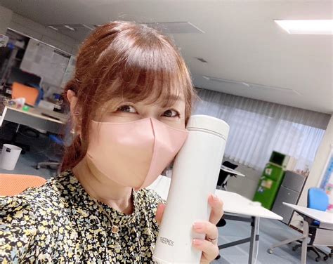 石塚かおりのBrand new day on Twitter 石塚かおり です 寝る前にスイカをいっぱい食べたら 夜中3回くらい起き