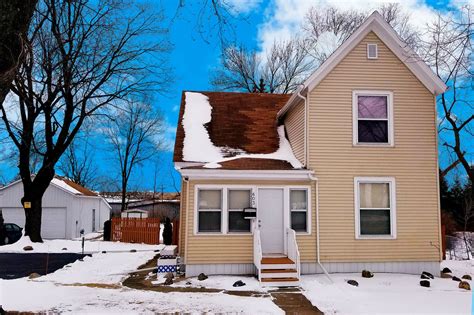 603 W Main St Sun Prairie WI 53590 Trulia