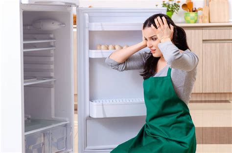 Por qué sale agua del refrigerador Esta es la razón