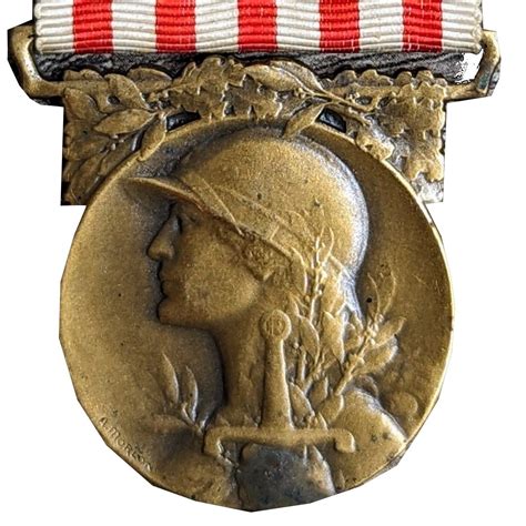 Médaille commémorative de la guerre 1914 1918 France Numista