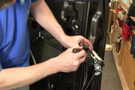 Ford F How To Replace Door Lock Actuators Ford Trucks