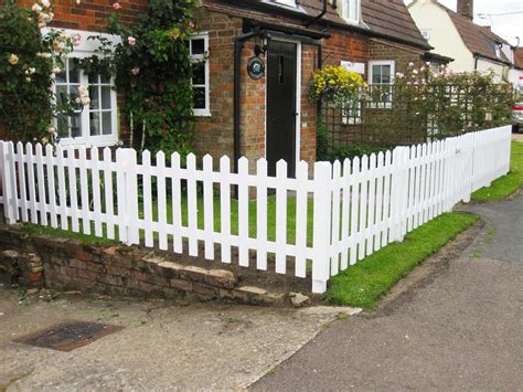 Picket Fencing In Northumberland Northumberland Fencing Services