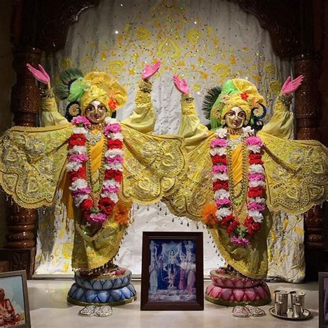 Pin By B On ISKCON International Society For Krishna Consciousness