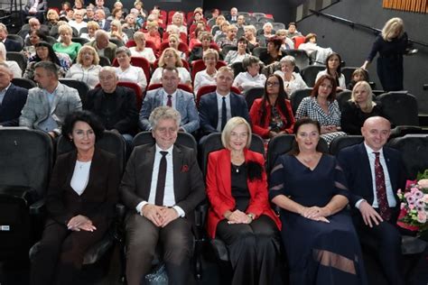 W Piekoszowie Ruszy Uniwersytet Trzeciego Wieku To Ju W