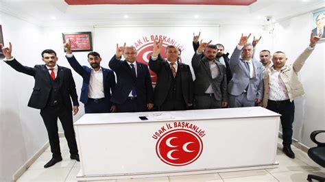 Zafer Partisinden istifa eden 25 kişi MHP ye katıldı Uşak Son Dakika