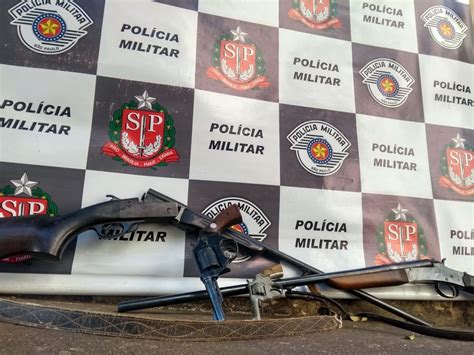 Polícia Ambiental apreende armas de fogo munições carapaças de