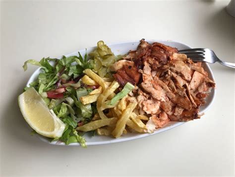 Tavuk Tabak Servis Mansuruğlu Döner Odun Ateşinde 1996 dan beri