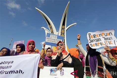 Menilik Keterwakilan Perempuan Dalam Politik Di Indonesia ANTARA News