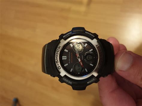VAND Casio G Shock AWG M100 1AER