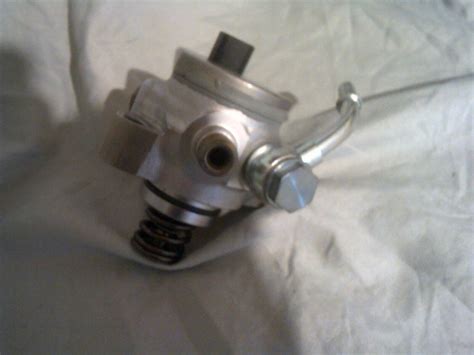 14 2014 15 2015 16 2016 MAZDA 3 2 0 HIGH PRESSURE ENGINE FUEL PUMP