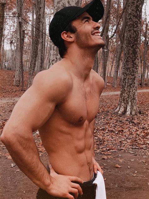 Hot Dudes Good Mood On Twitter Rt Alcibiadeeroe Itstoddw
