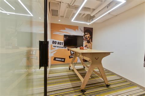A Tour Of Naked Hubs Cool Hong Kong Coworking Space Officelovin