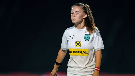 Freiburg holt österreichische Nationalspielerin Schasching von Sturm