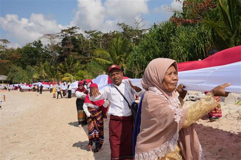 Pertama Di NTT Masyarakat Bersama Pupuk Indonesia Dan Relawan Bakti