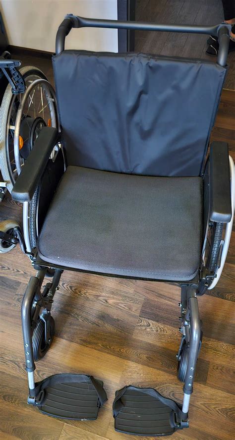 Wózek inwalidzki vermeiren v500 light Borówiec OLX pl