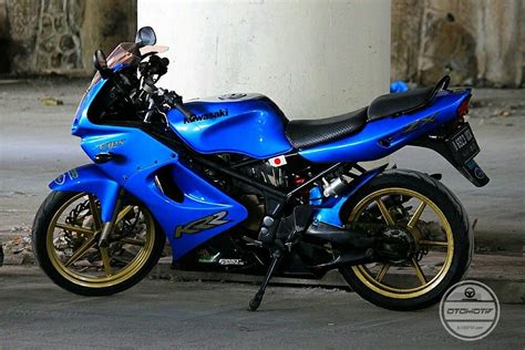 Beda Kawasaki Ninja 150 RR Lokal Dan Thailand