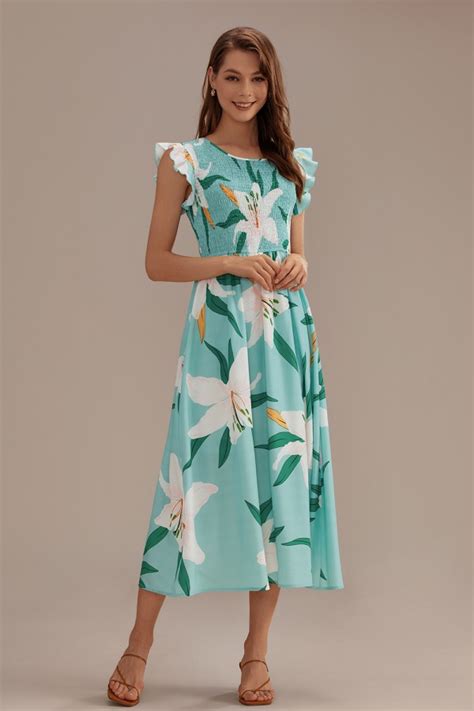 Green Floral Short Sleeve Round Neck Smocked Midi Dress Petallush