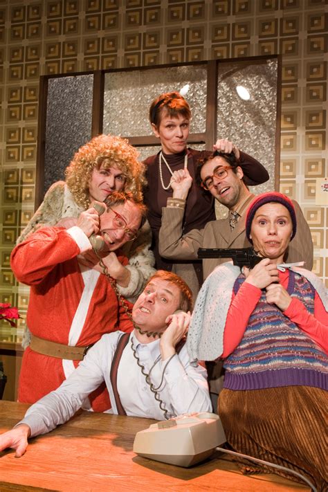 Le Père Noël est une ordure Théâtre Beaulieu 1500