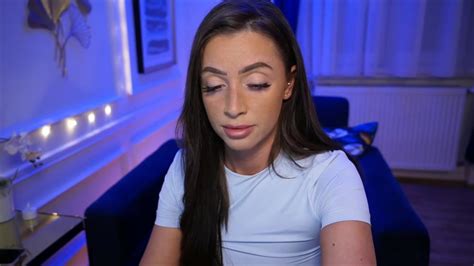 Emma Ruby Porn Video Record Newmodel Strip Toys Naked Findom