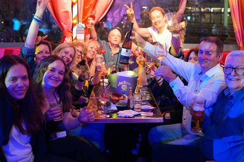 Party Pakete Geschenk Idee Knutschfleck Berlin