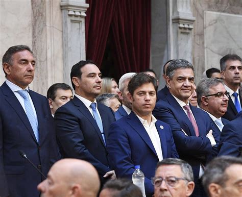 Valdés asistió a la asunción de Milei y le deseó éxitos para para