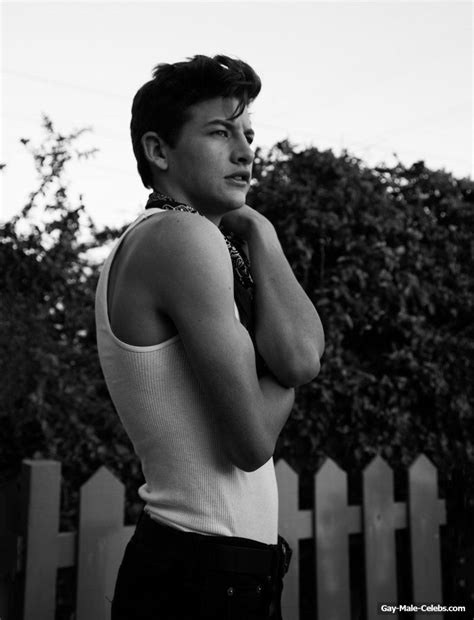 Tye Sheridan Nude And Sexy Photos The Men Men