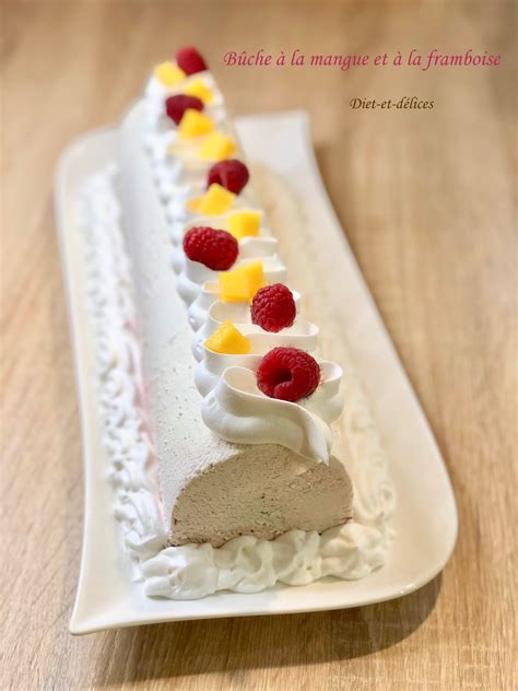 Bûche à la mangue et à la framboise Diet Délices Recettes dietétiques