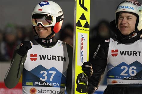 Skoki dzisiaj O której godzinie skoki narciarskie dzisiaj sobota 4 03