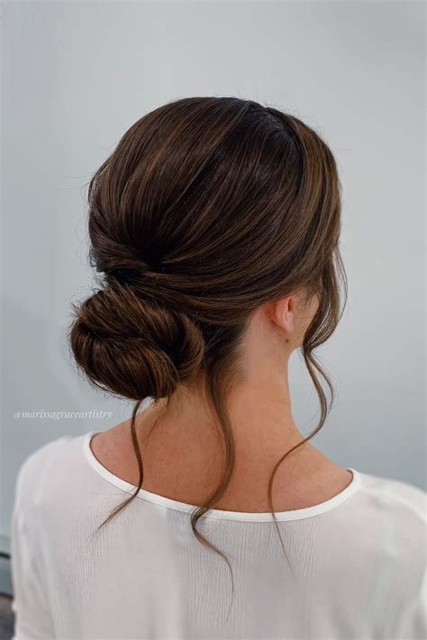 10 Low Bun Hairstyle Ideas For Brides