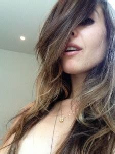 Carly Pope Naked Photos The Fappening