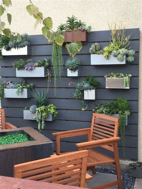 37 Beautiful Vertical Garden Ideas To Adorn Your Patio