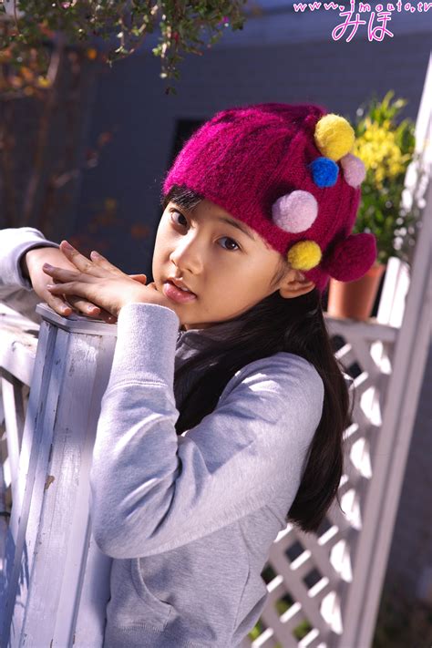 Miho Kaneko Gallery Aoi Kako Idol Japanese Junior