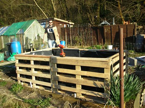 How To Build A Raised Garden Bed With Pallets