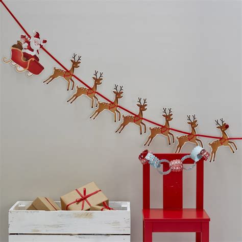 Guirlande Rennes et Père Noël Royaume MELAZIC Cupcakes ateliers et