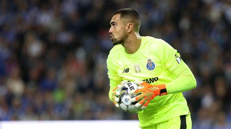 Diogo Costa regressa à baliza do FC Porto na Taça de Portugal Os 11
