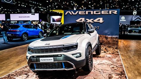 La Jeep Avenger classée voiture de lannée 2023 LINFO re Magazine